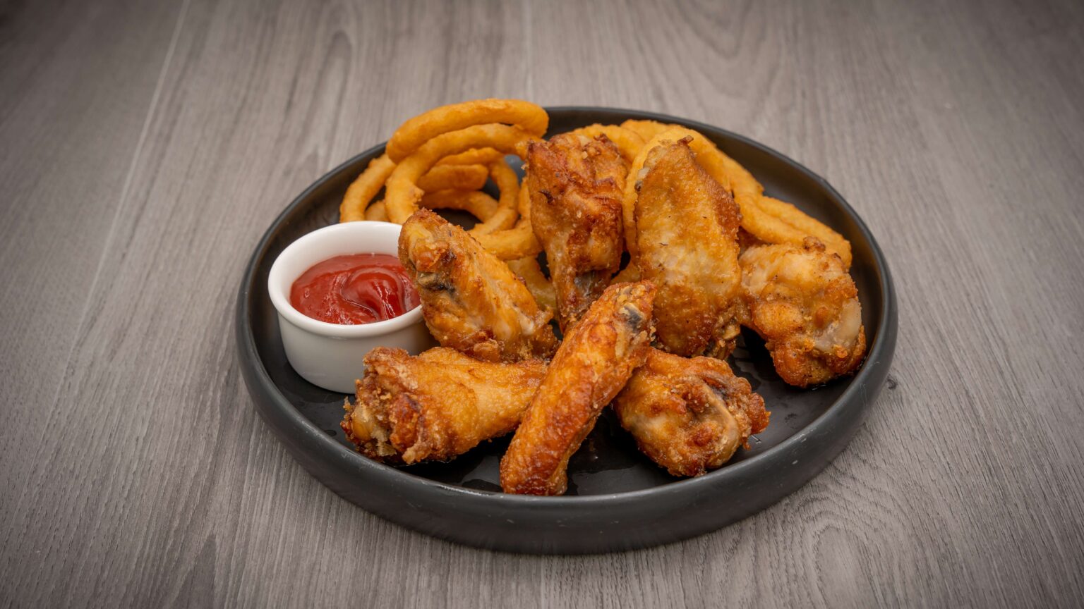 R Kitchen – Comfort Food